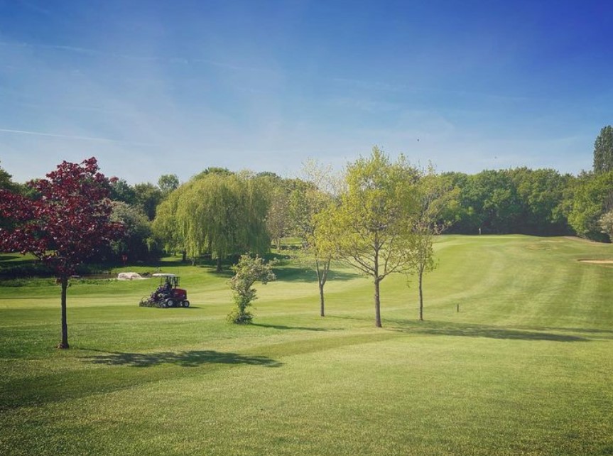 Golf Course Review - Chigwell Golf Club in Essex | ParUp Golf